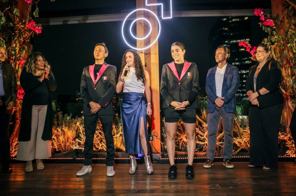 uniforme-gala-mexico-paris-2024